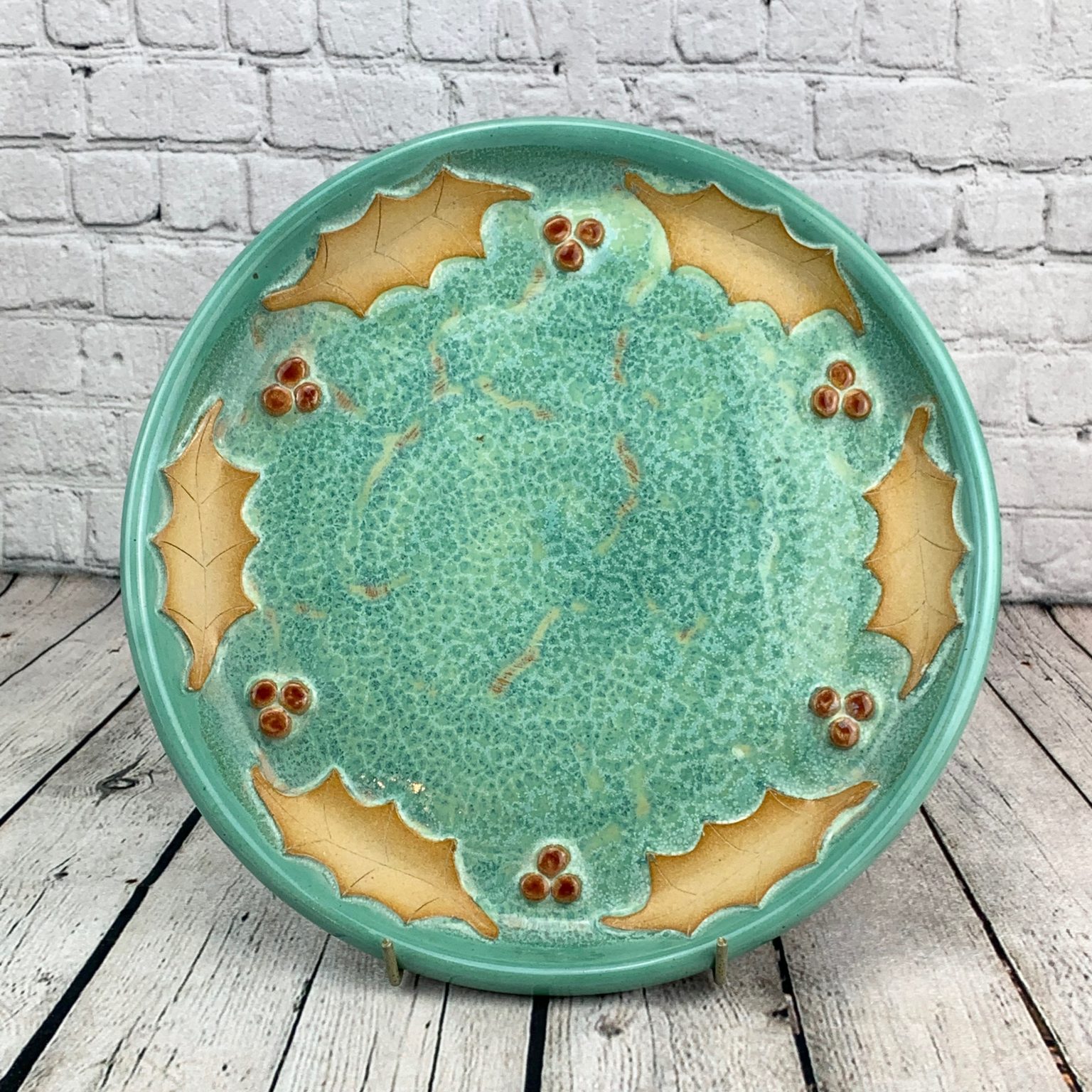 Christmas Pudding Plate | Canterbury Pottery